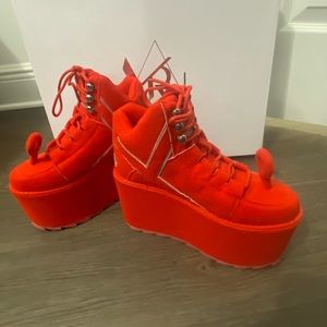 YRU | Shoes | Yru X Teletubbies Po Qozmo Platform Sneakers | Poshmark